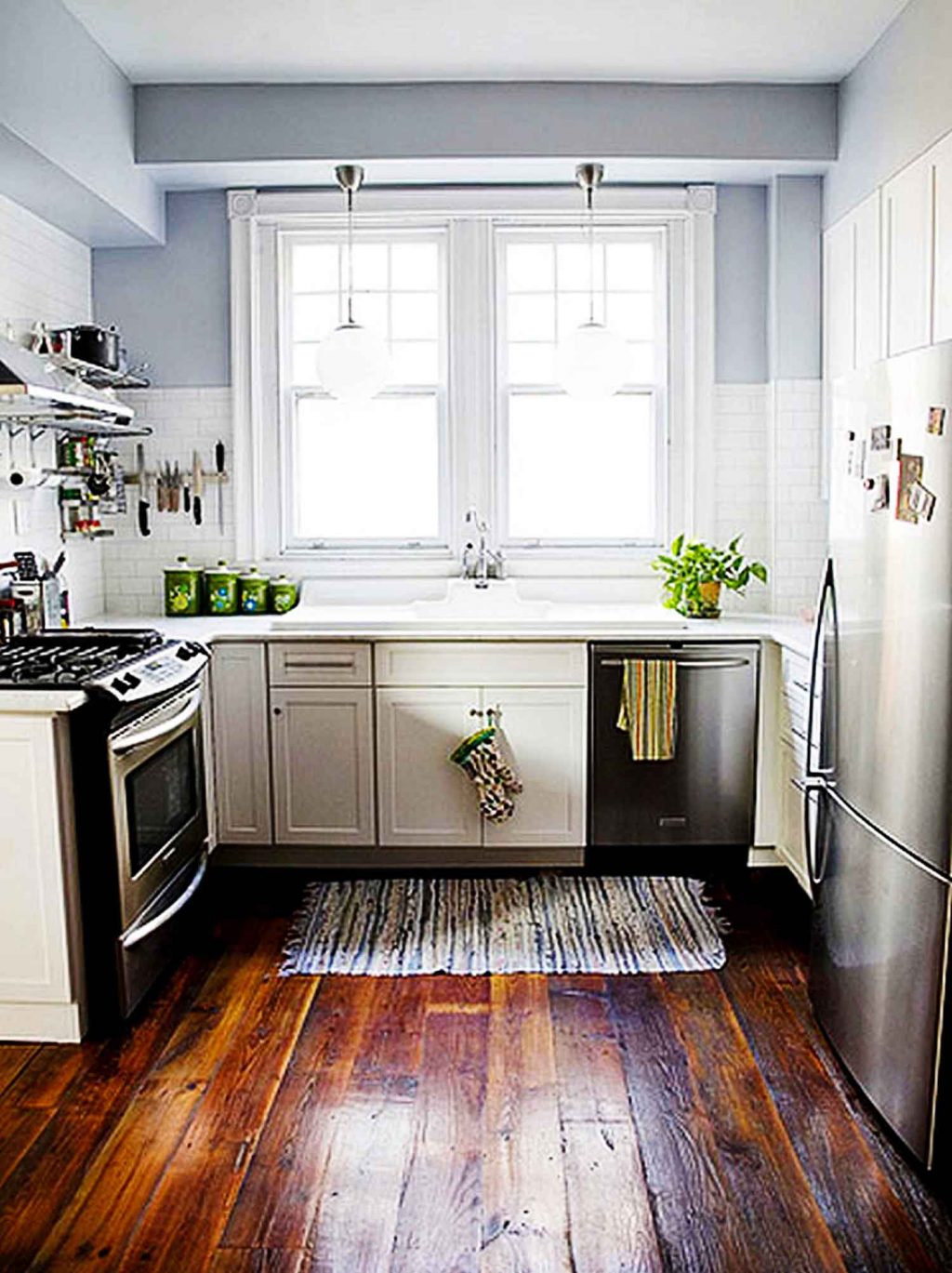 Creative Ideas for Small Kitchens Designs